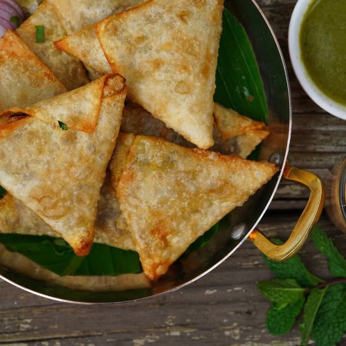 Delectable Curry Chicken Samosa Recipe - Indian Street Food at Home ...